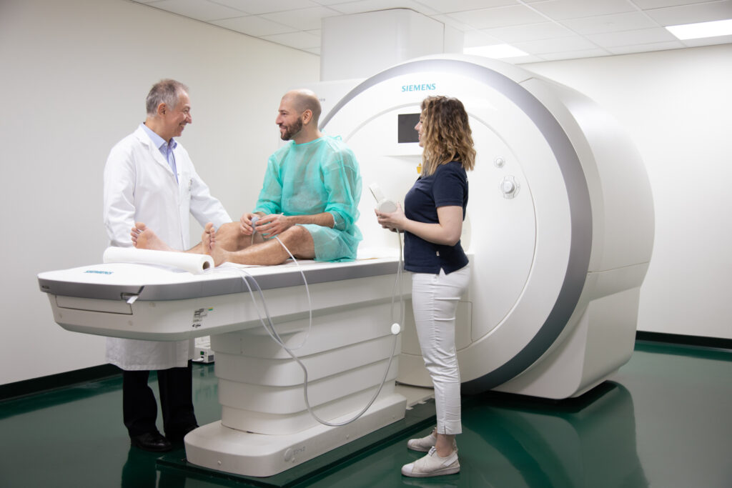 Magnetresonanztomographie - Radiologie Hernals